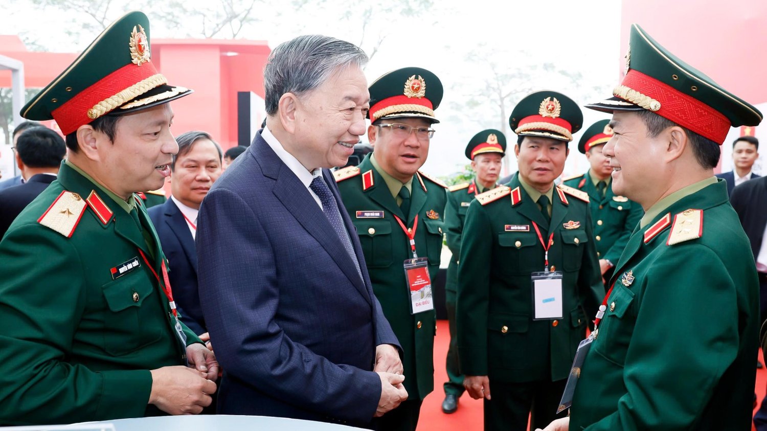 'Trên mảnh đất này, chúng ta sẽ tạo ra những con chip đầu tiên của Việt ...